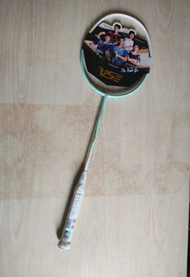 Vse V- Dragon Badminton Racket! White and pest Colour | SAMIM sports